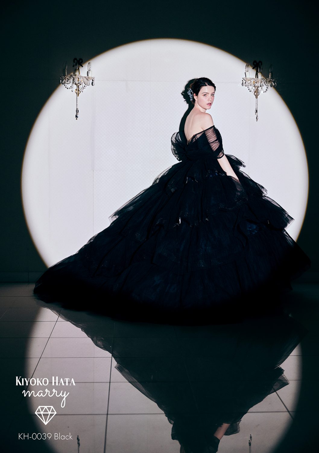 Kiyoko Hata | ドレス | 岡山・倉敷の結婚衣裳レンタル[NISHIKIYAウエディングドレスショップ]